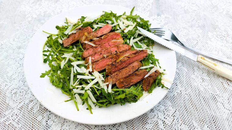 Recept: tagliata di manzo (entrecote met rucola-salade) - Dit is Italië